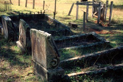 Yalwal Cemetery : Matthew Parry, Sculptor