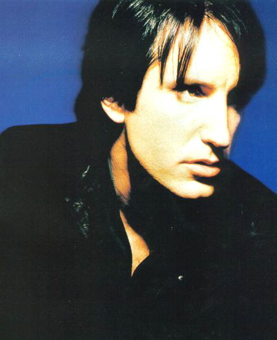 trentbluebackground.page