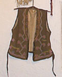 LENAPE (DELAWARE) CLOTHES (leggings, skirt, coat, blouse, headdress)