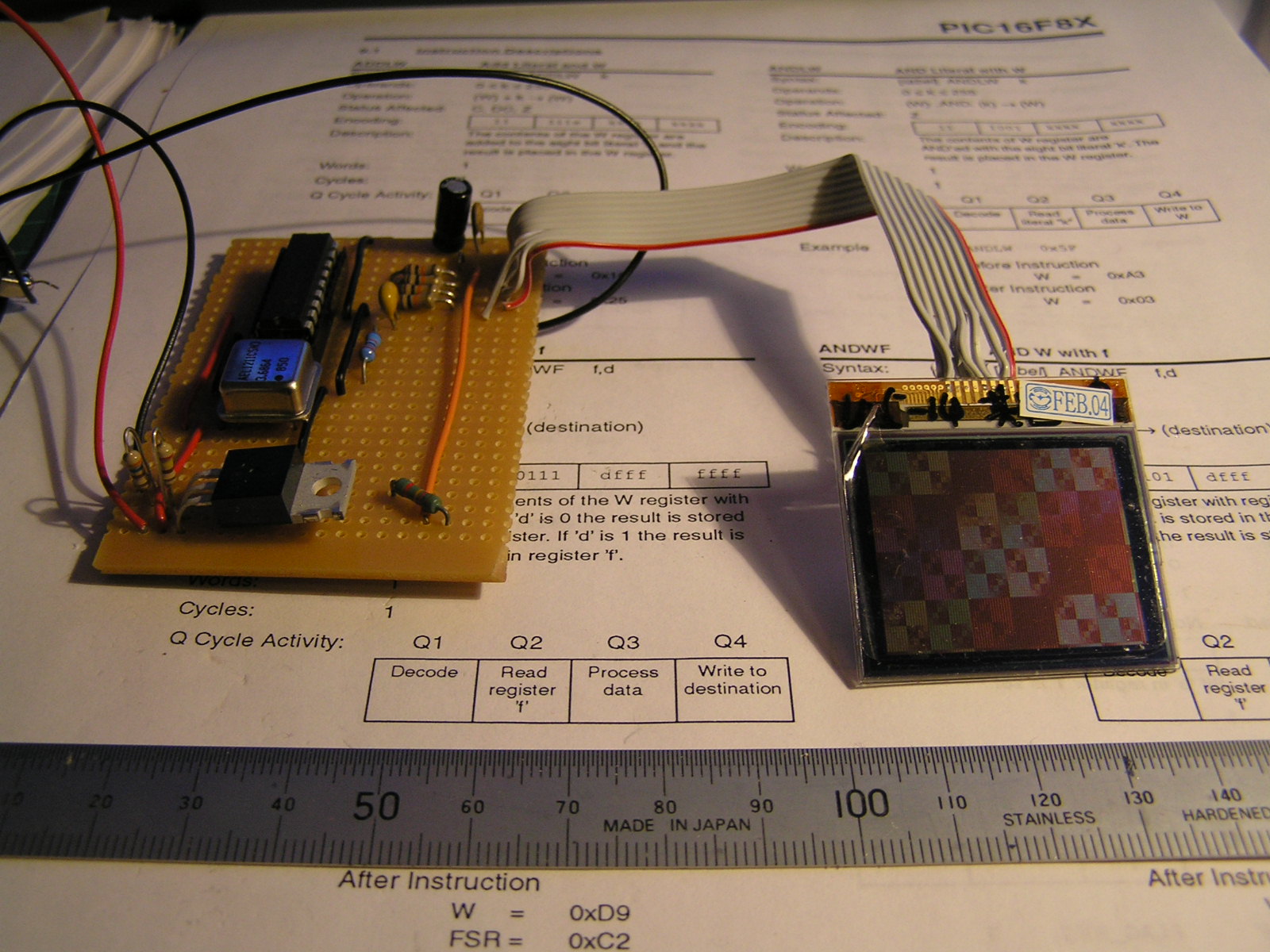 Connecting Small Colour LCD to PIC microcontroller