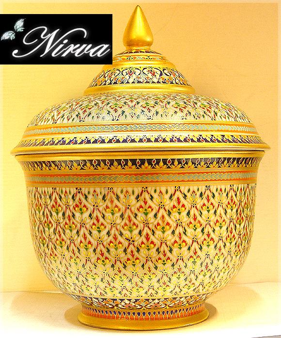 "Benjarong Garuda Jar" - Thai Handicraft 'Benjarong' jar - Thai Art ...