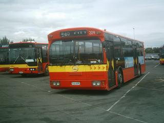 Redbus MB0305 Bus