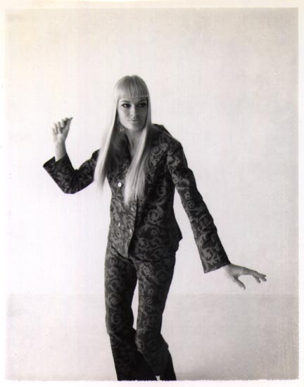 We Five Folk Rock Revival / Debbie Burgan Bio