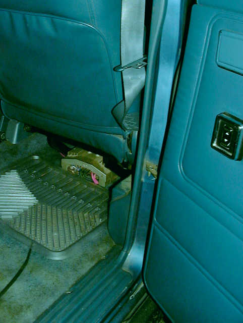 Ray's Montero Modifications - Electronic's