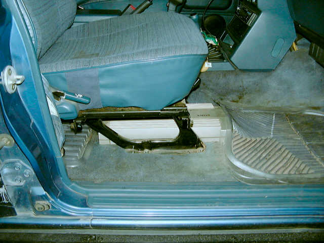 Ray's Montero Modifications - Electronic's