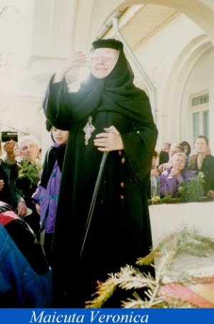 Vedeniile Maicutei Veronica