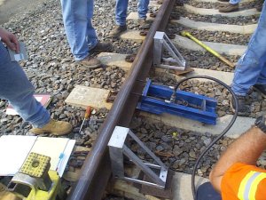 Single Tie Push Test