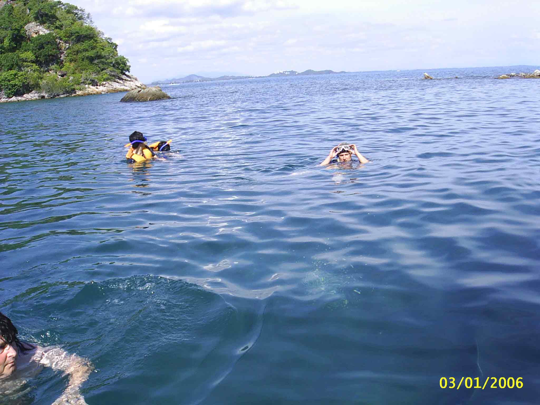 Maarten and Korean - Snorkeling - Koh Samet