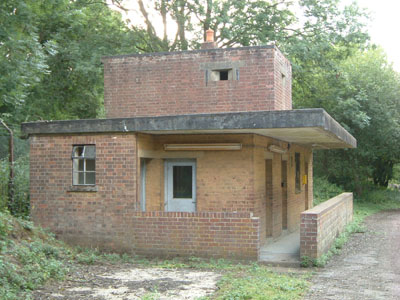 World War 2 Pillboxes and Anti-Invasion Defences at Bramley, Hampshire ...