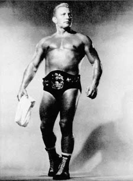 Hall of Fame : "Nature Boy" Buddy Rogers
