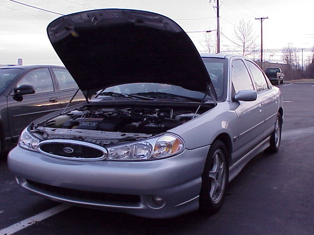 Anastazi's 2000 SVT Contour