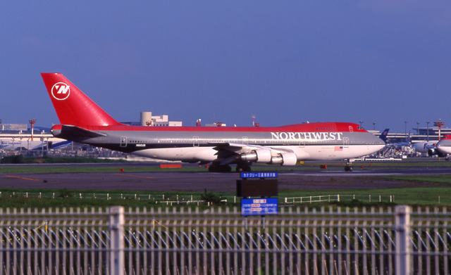 Northwest Airlines B747