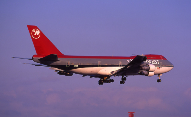 Northwest Airlines B747