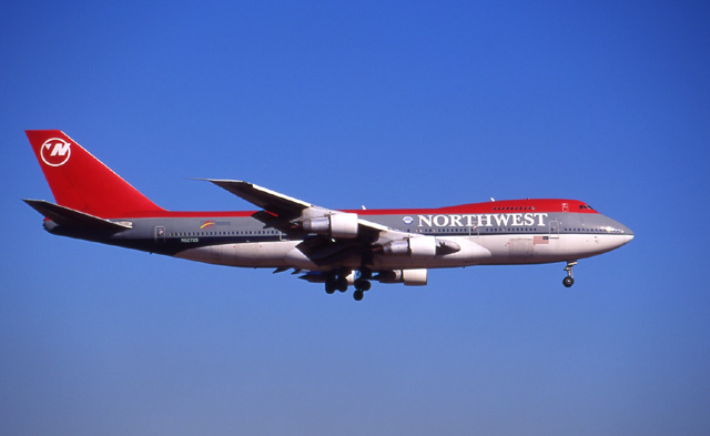 Northwest Airlines B747