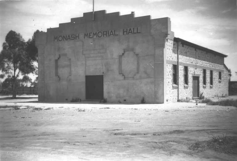 Memorial Hall
