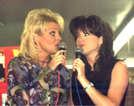 Regina Regina (Female Country Music Duo)