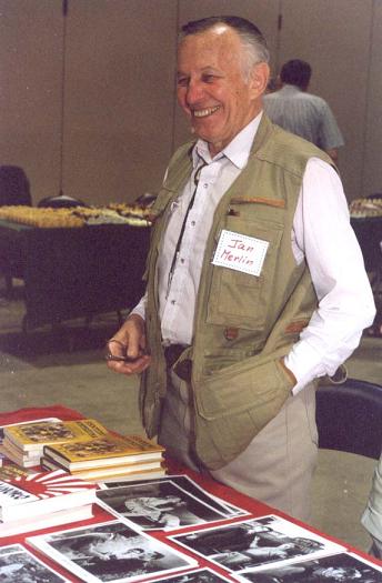 JAN MERLIN IN MESQUITE, JULY 2002: