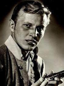 JAN MERLIN IN MESQUITE, JULY 2002: