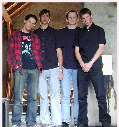 Hosted by www.Geocities.ws