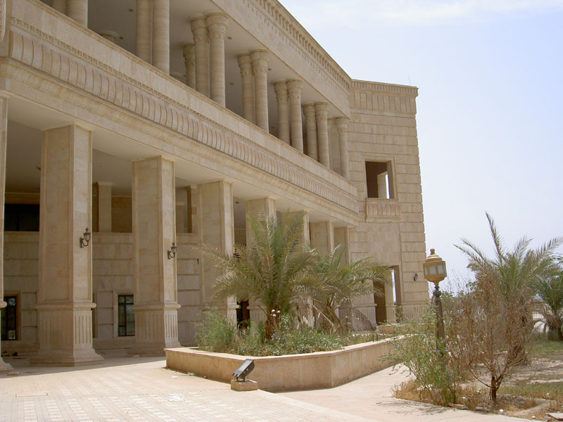 Vic's Pics from Iraq - Page Two - Al Faw Palace