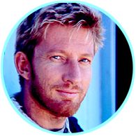David Wenham as Daniel Della Bosca (Diver Dan)