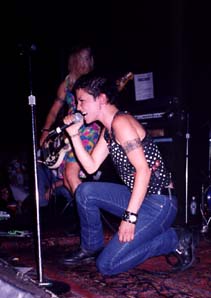 The 7 Year Bitch Page!/Band Members