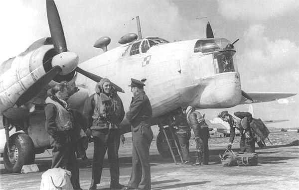 304 Pictures Gallery