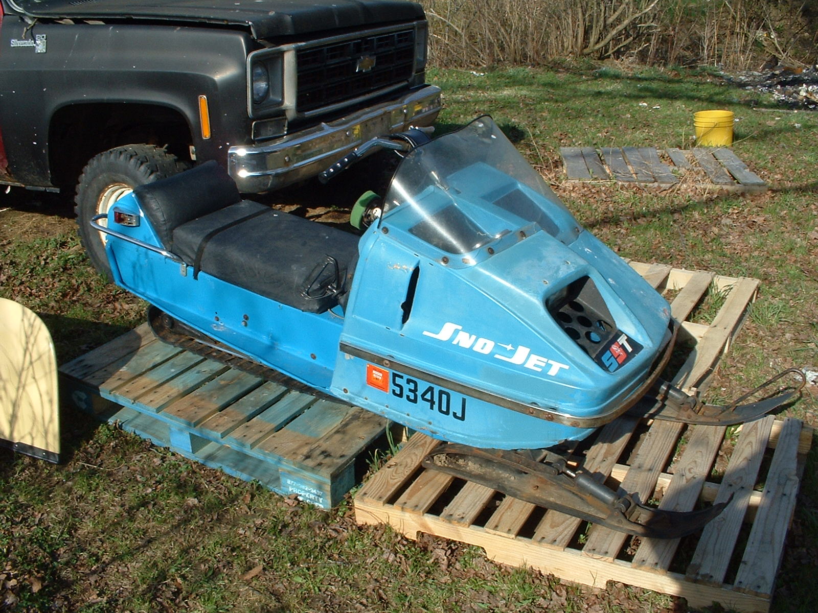 Here are 3 Sno-jets owned by Todd Tourand of Montreal Quebec.Theres two ...