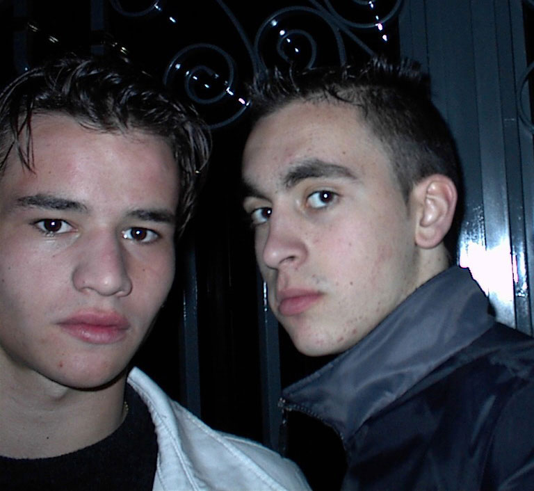 aSYeR Y DRaCo