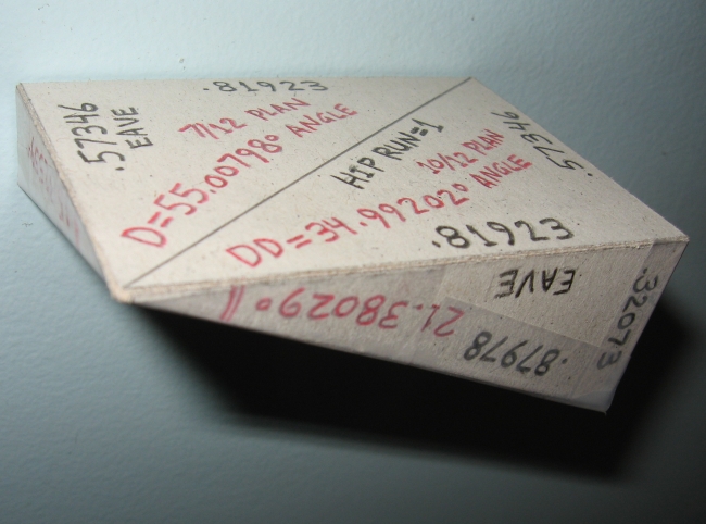 Images of Post Type 3D Models of the Hip Rafter Side Cut Angles